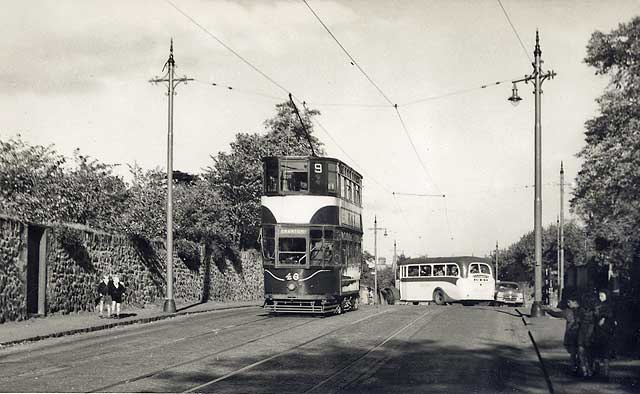 Edinburgh's Transport - Trams aroundl Edinburgh